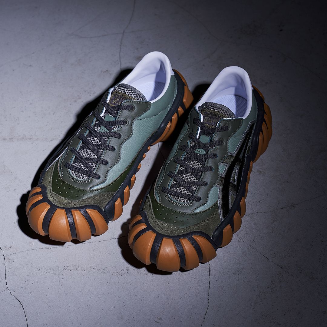 Our Models Of The Year 2020 Swerve in Onitsuka Tiger's Autumn Winter ...