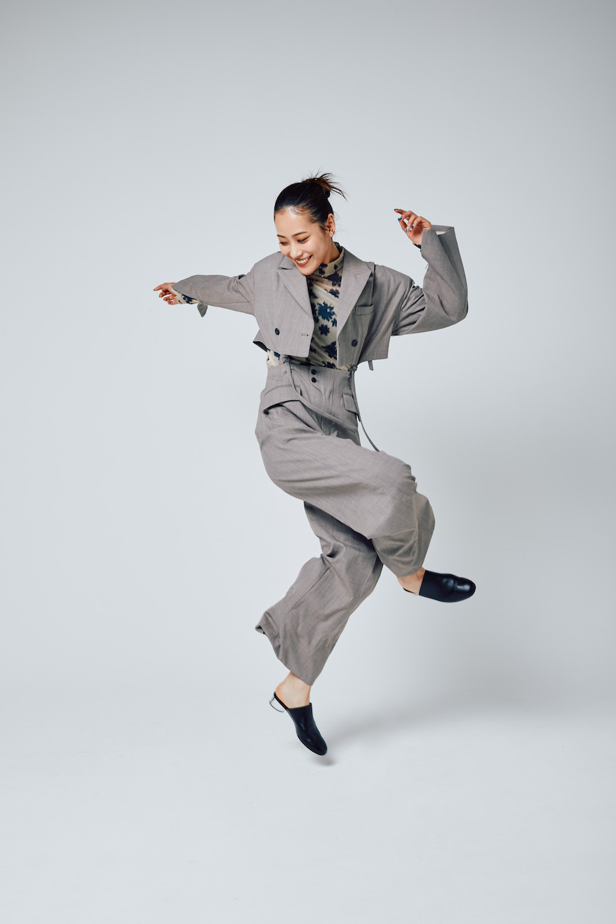 #MensFolioMeets Miyu, Professional Dancer, Choreographer and Backup Crew Member of dearMoon ...