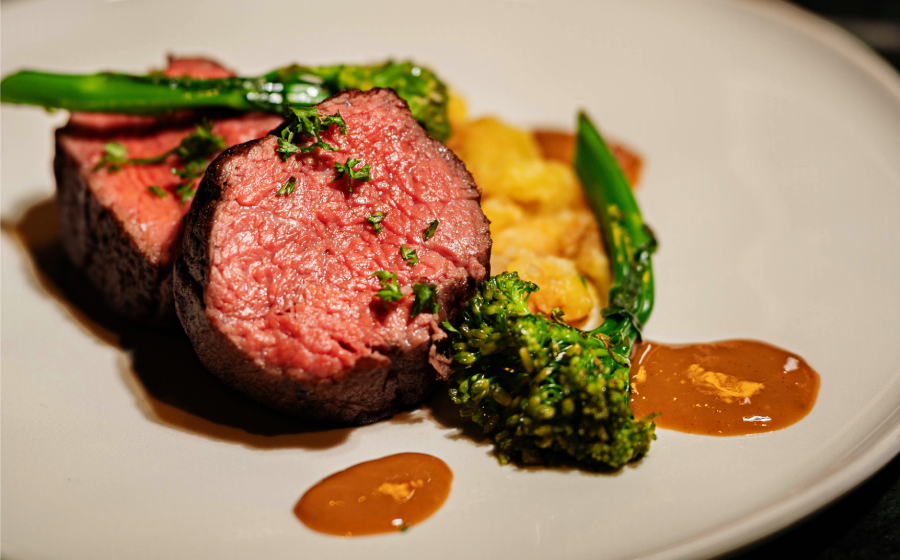 Wallich's Manor of Fun Has New Attractions - Men's Folio