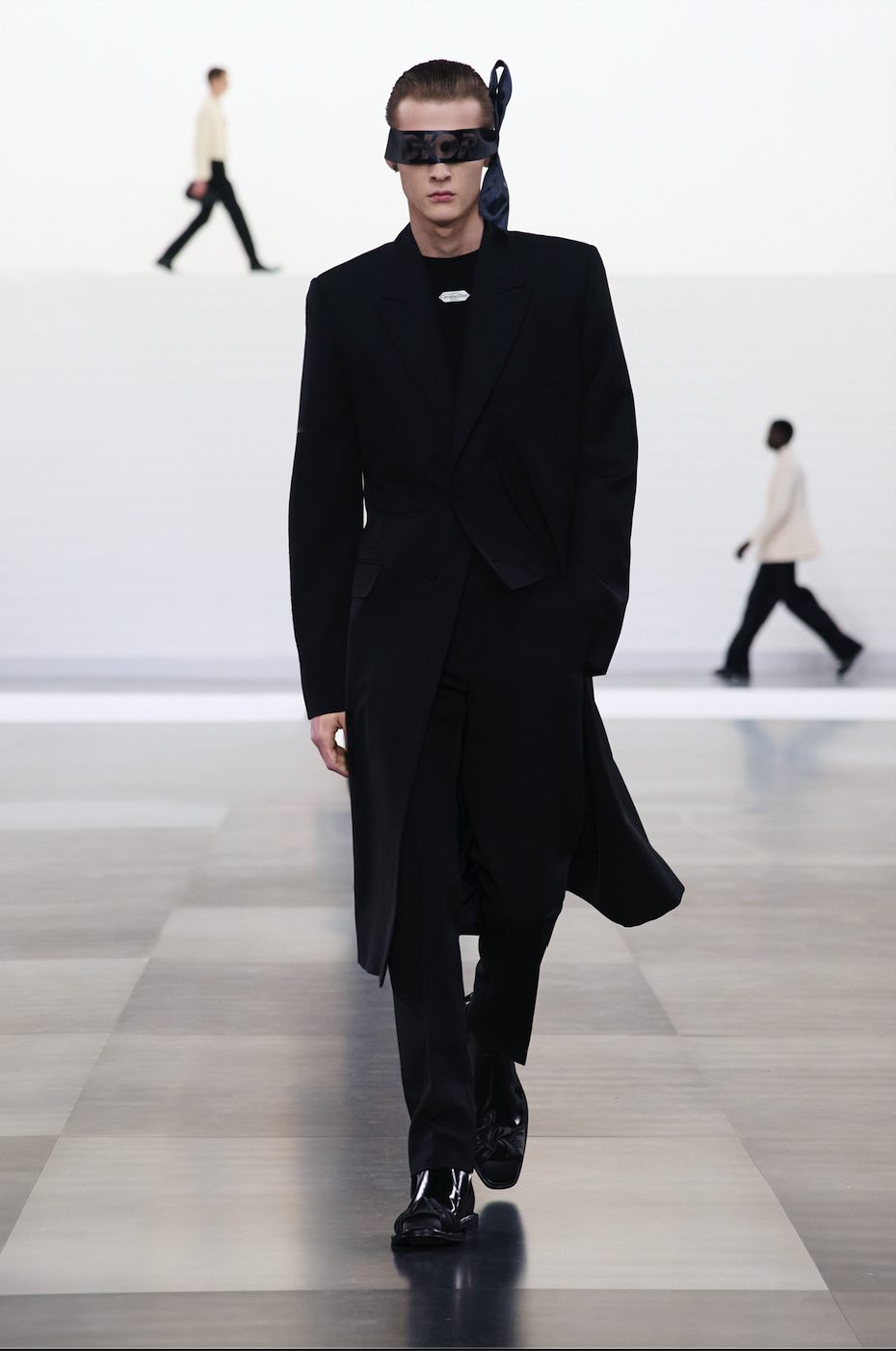 How To Say Goodbye, The Dior Men FW25 Way - Men's Folio
